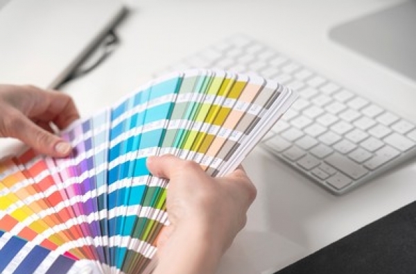 How To Make A Brochure In 5 Easy Steps